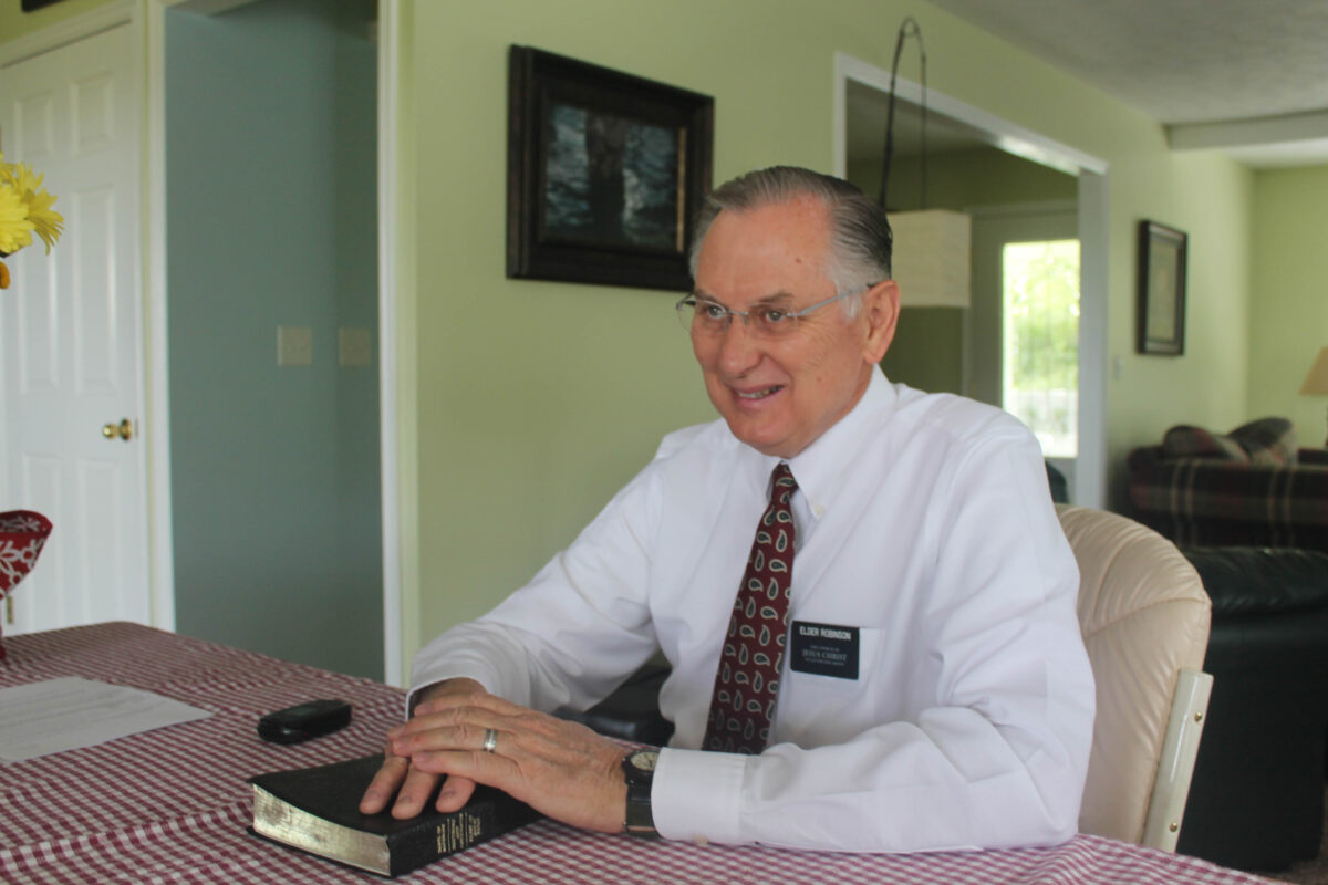 Senior missionaries serve at Layton seniors LDS branch | News, Sports ...